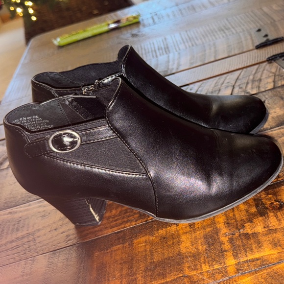 croft & barrow | Shoes | Womens Croft Barrow Black Bootsbooties | Poshmark